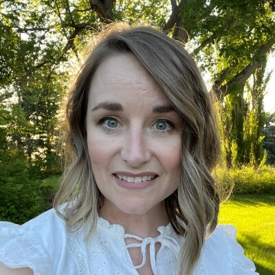 Pam Spooner's Instagram, Twitter & Facebook on IDCrawl